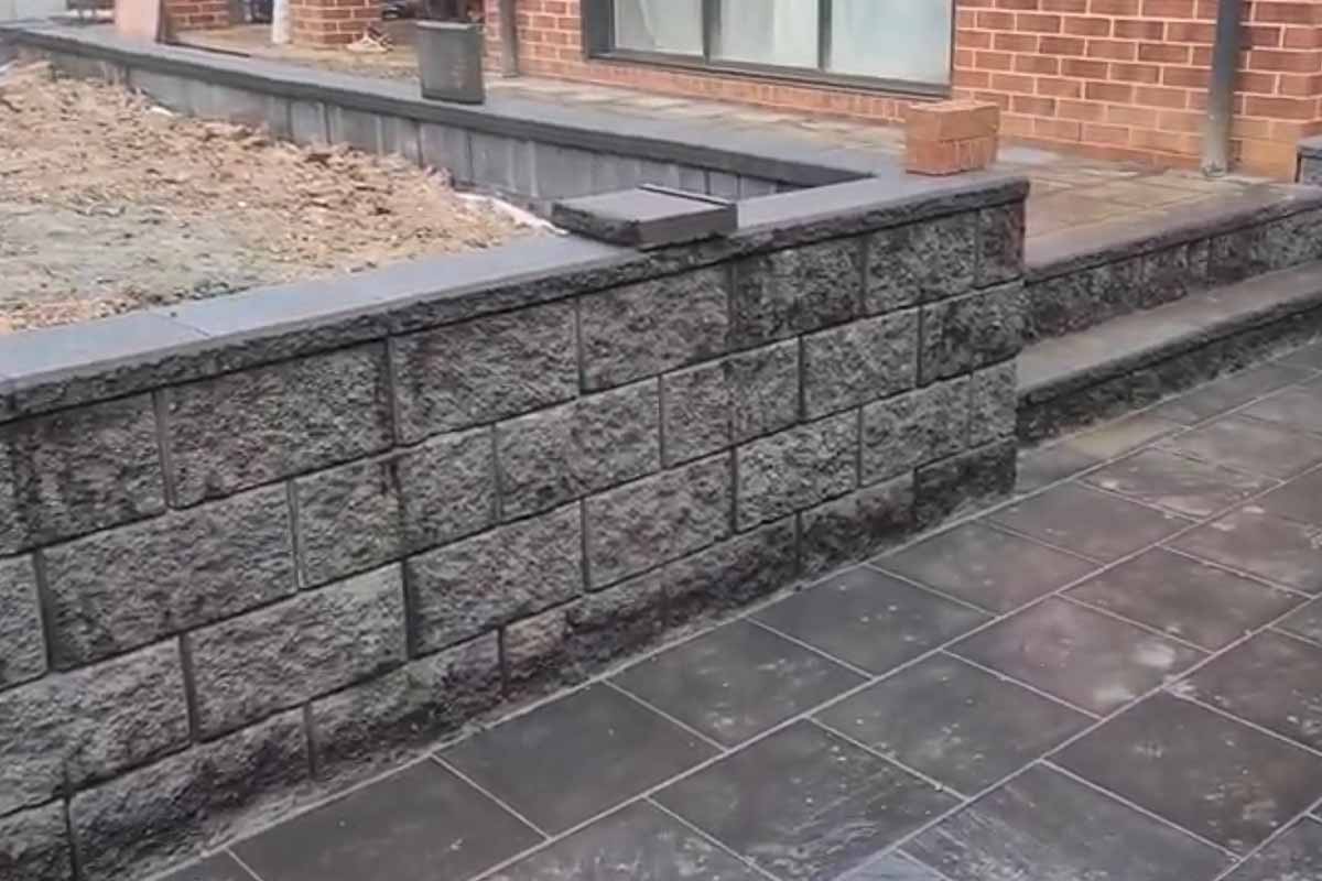 Retaining Wall Construction For Illinois | Retaining Wall Builders